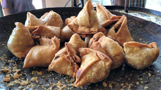 5 Irresistible Ways to Make Samosas