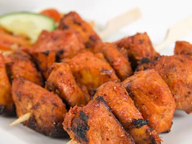 Weekend Indulgence: These Butter Chicken Snacks Will Leave You Drooling
