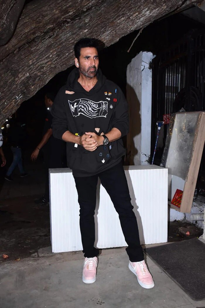 Many Stars Including Salman, Akshay And Sonakshi Attended The Birthday ...