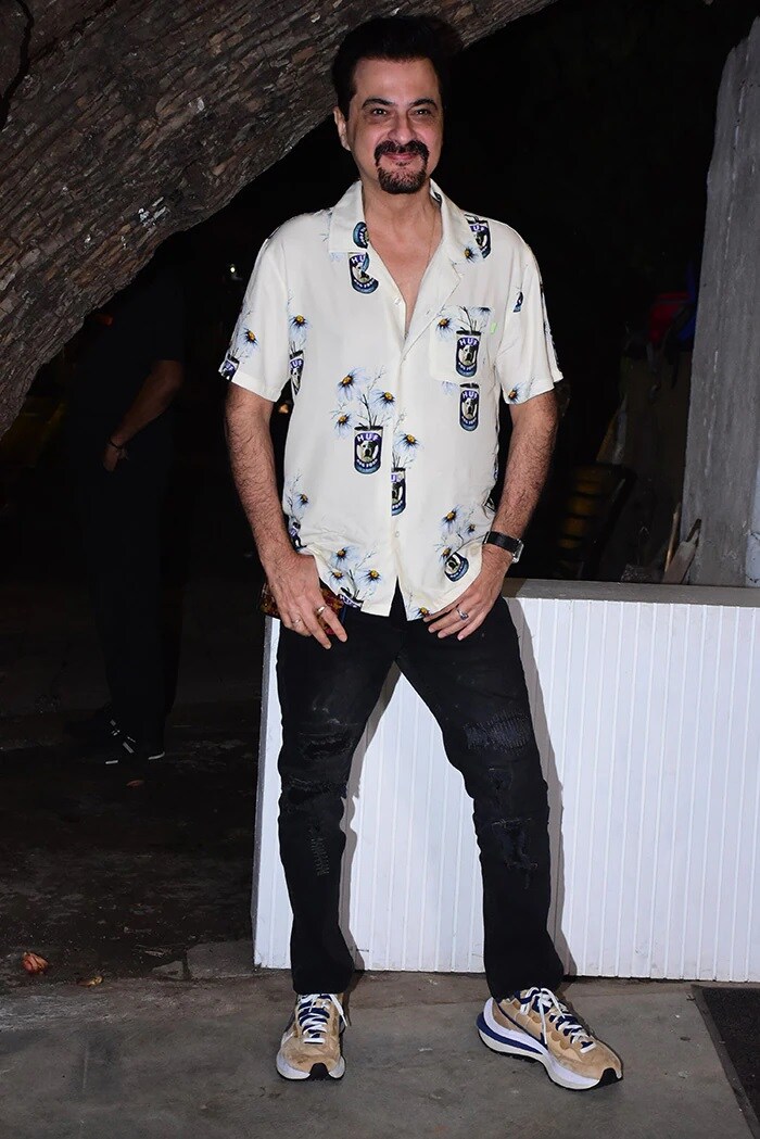 Many Stars Including Salman, Akshay And Sonakshi Attended The Birthday ...