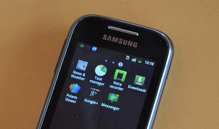 Samsung Galaxy Pocket: First look (Images) | Gadgets 360