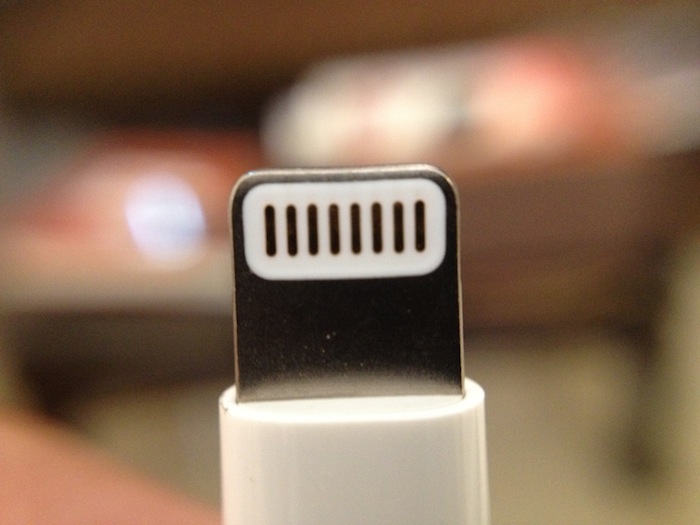 iPhone 5 unboxing (Images) | Gadgets 360