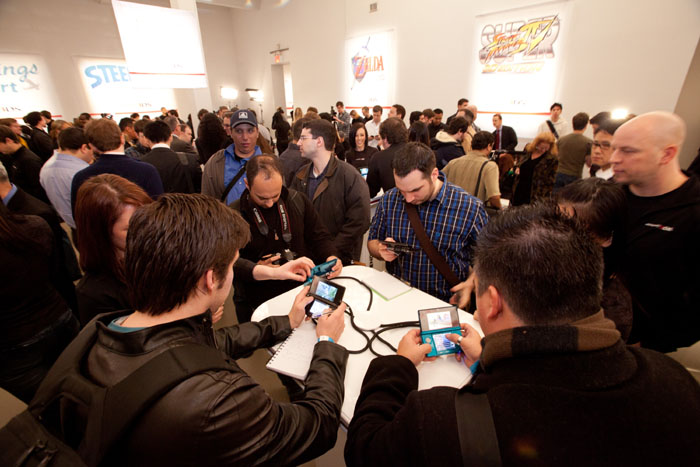 Nintendo 3DS Launch (Images) | Gadgets 360