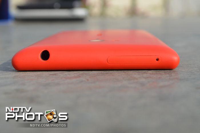 Nokia Lumia 720: First look (Images) | Gadgets 360