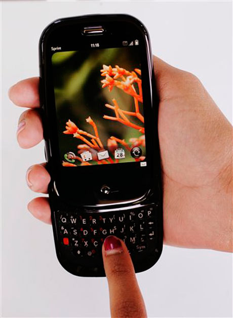 The Palm Pre (Images) | Gadgets 360