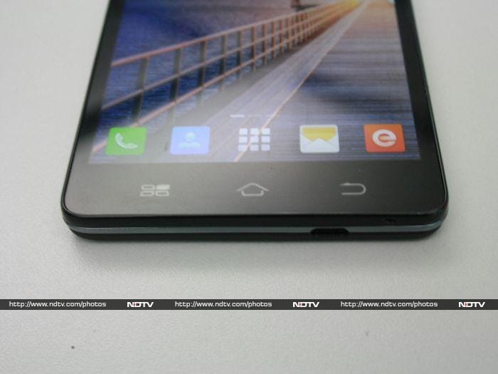 Panasonic P81 (pictures) | NDTV Gadgets