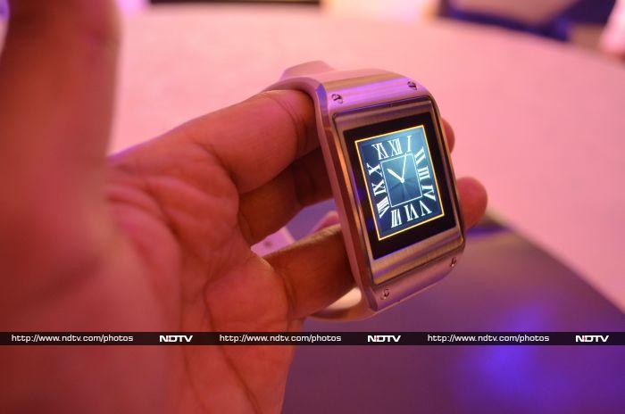 Samsung Galaxy Gear Smartwatch: First Look (Images) | Gadgets 360