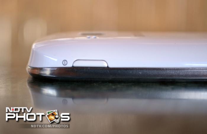 Samsung Rex 90: In pictures (Images) | Gadgets 360