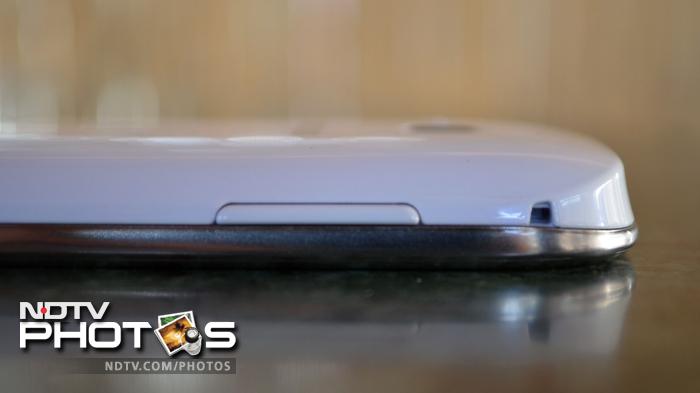 Samsung Rex 90: In pictures (Images) | Gadgets 360