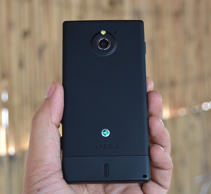 Sony Xperia sola: First Look (Images) | Gadgets 360