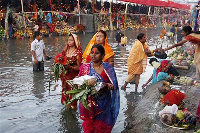 Colours of Sun brighten Chhath celebrations