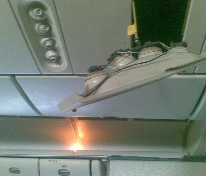 Emirates flight suffers air pocket fall, plunges 15,000 feet - History ...