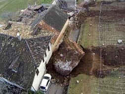Boulder nearly wipes out Italian farmhouse