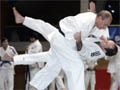 Putin shows off his martial arts skills