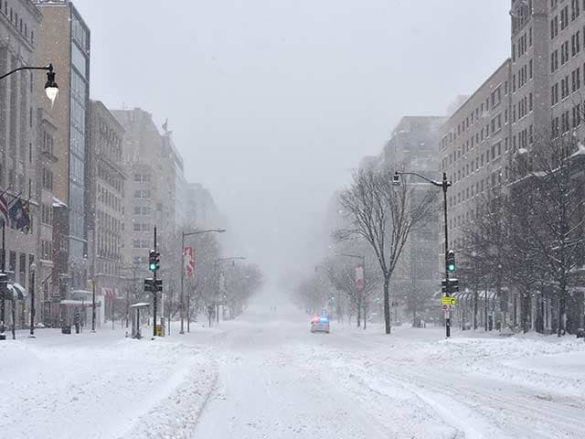 5 Pics: Massive US Blizzard Paralyses East Coast