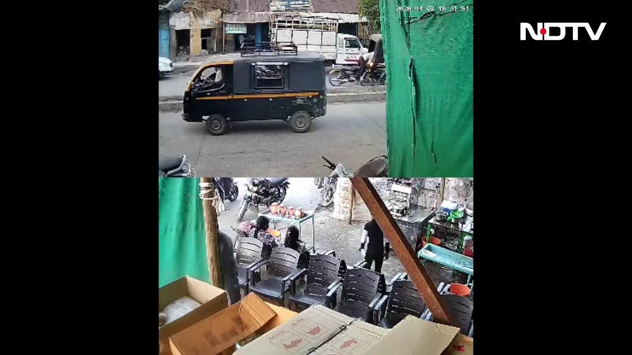 CCTV: महाराष्ट्र में हादसे का खौफनाक मंजर, सड़क पर ऑटो-बाइक को रौंदती ...