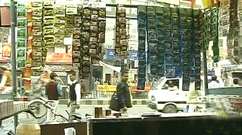 Supreme Court bans plastic packaging for Gutkha