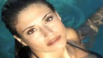 Meet the model: Donna