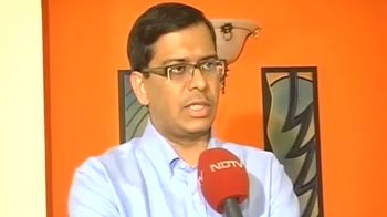 Not chosen in new Infosys team: Subhash Dhar