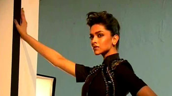 Gender Bender Deepika brings sexy back