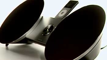 Video: iPod Dock Shootout | Gadgets 360