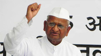 Anna gears up for Round 2 of fast protest