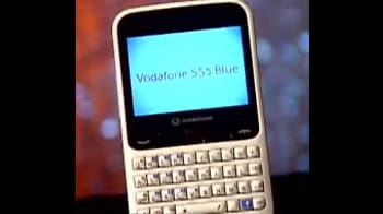 Video: Quick Review: Vodafone 555 Blue | Gadgets 360